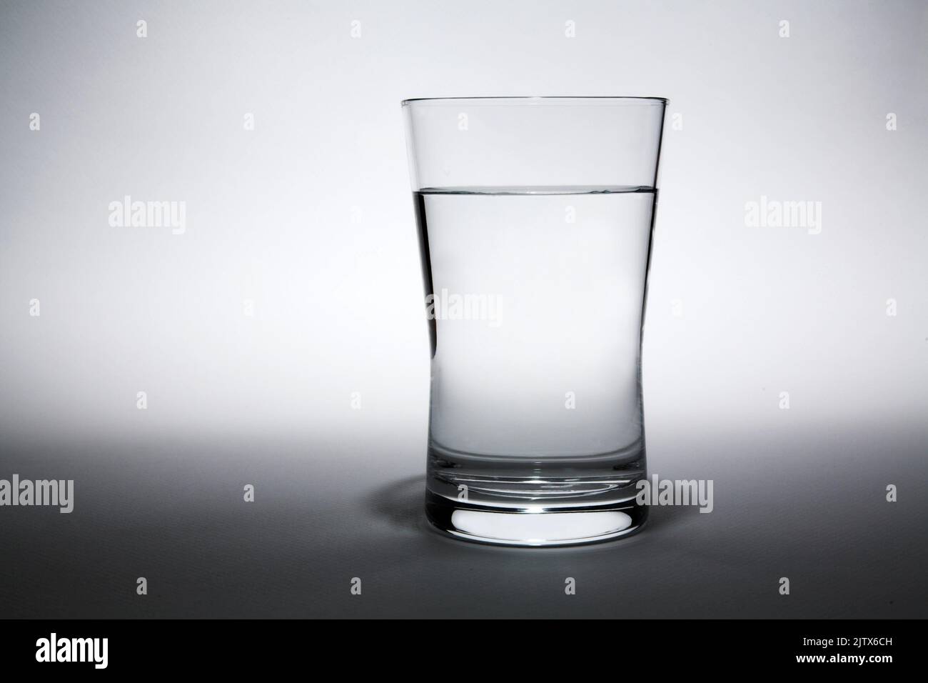 Water studio hi-res stock photography and images - Alamy