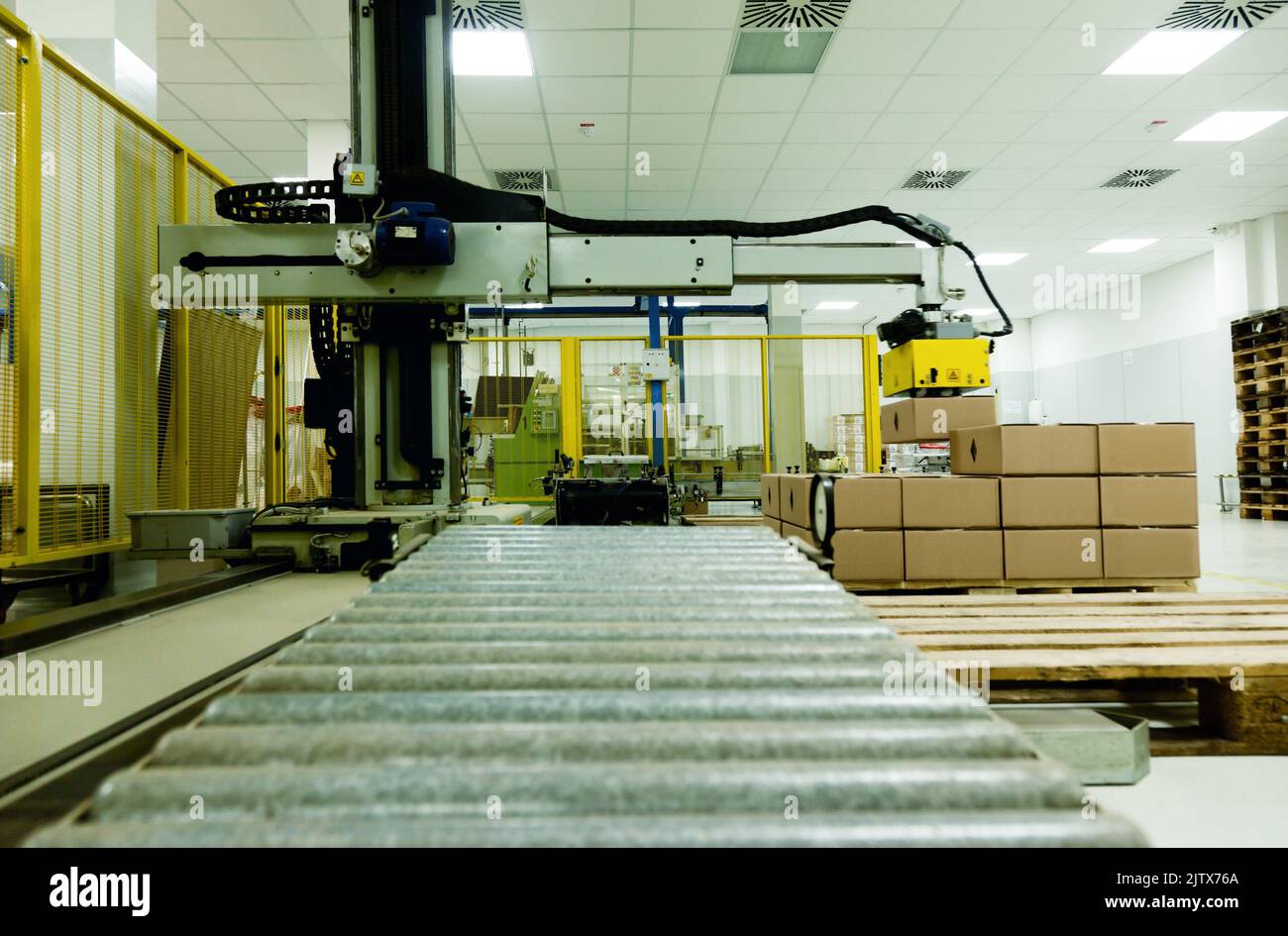 Packaging business hi-res stock photography and images - Alamy