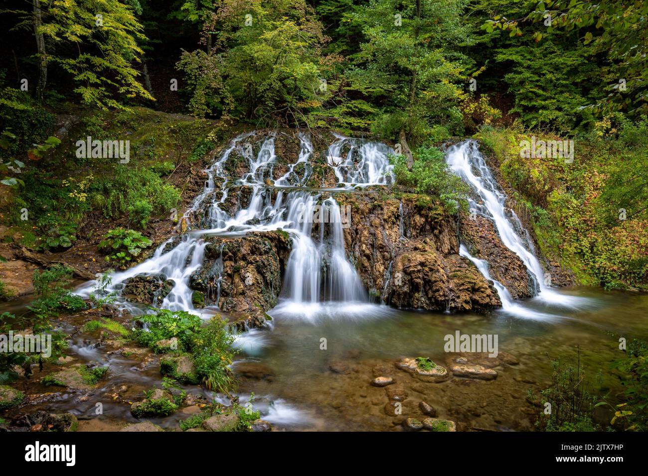 Beautiful waterfalls cascade hi-res stock photography and images - Alamy
