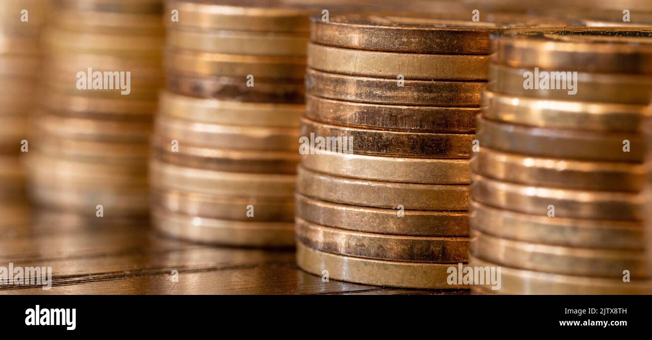 Coin texture hi-res stock photography and images - Alamy