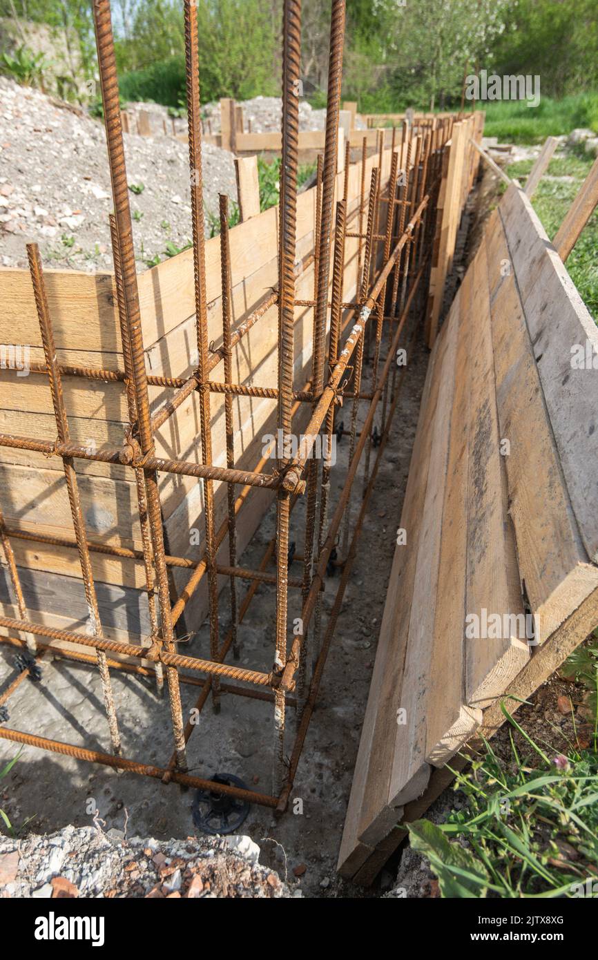 Formwork installation hi-res stock photography and images - Alamy
