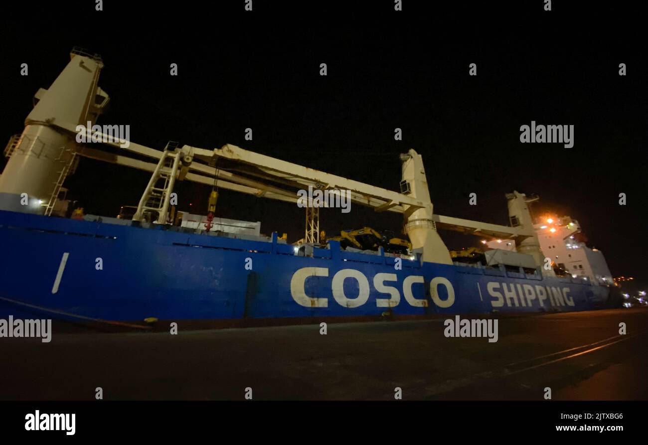 (220902) -- JAKARTA, Sept. 2, 2022 (Xinhua) -- A vessel, loaded with a ...