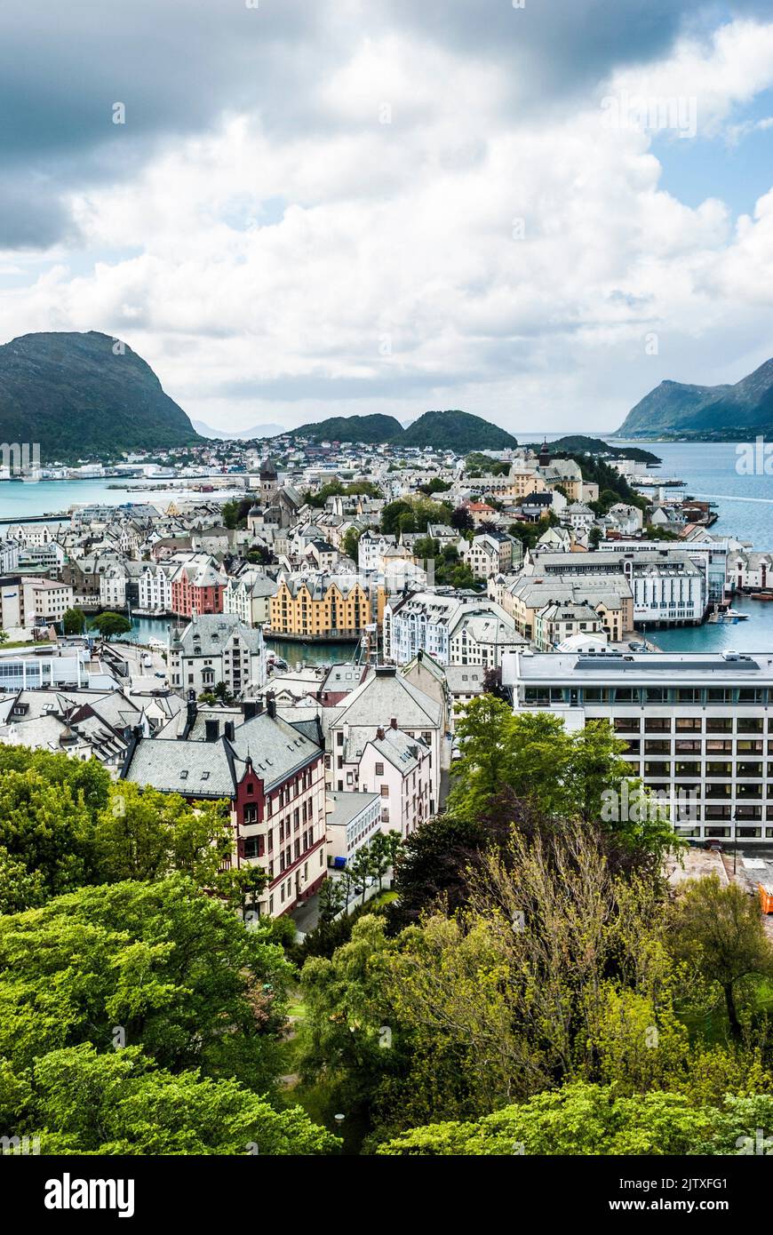 Alesund and sunnmore hi-res stock photography and images - Alamy