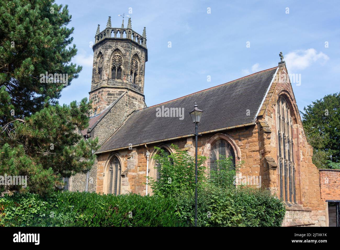 St Mary's Church from Market Square, Atherstone, Warwickshire, England ...