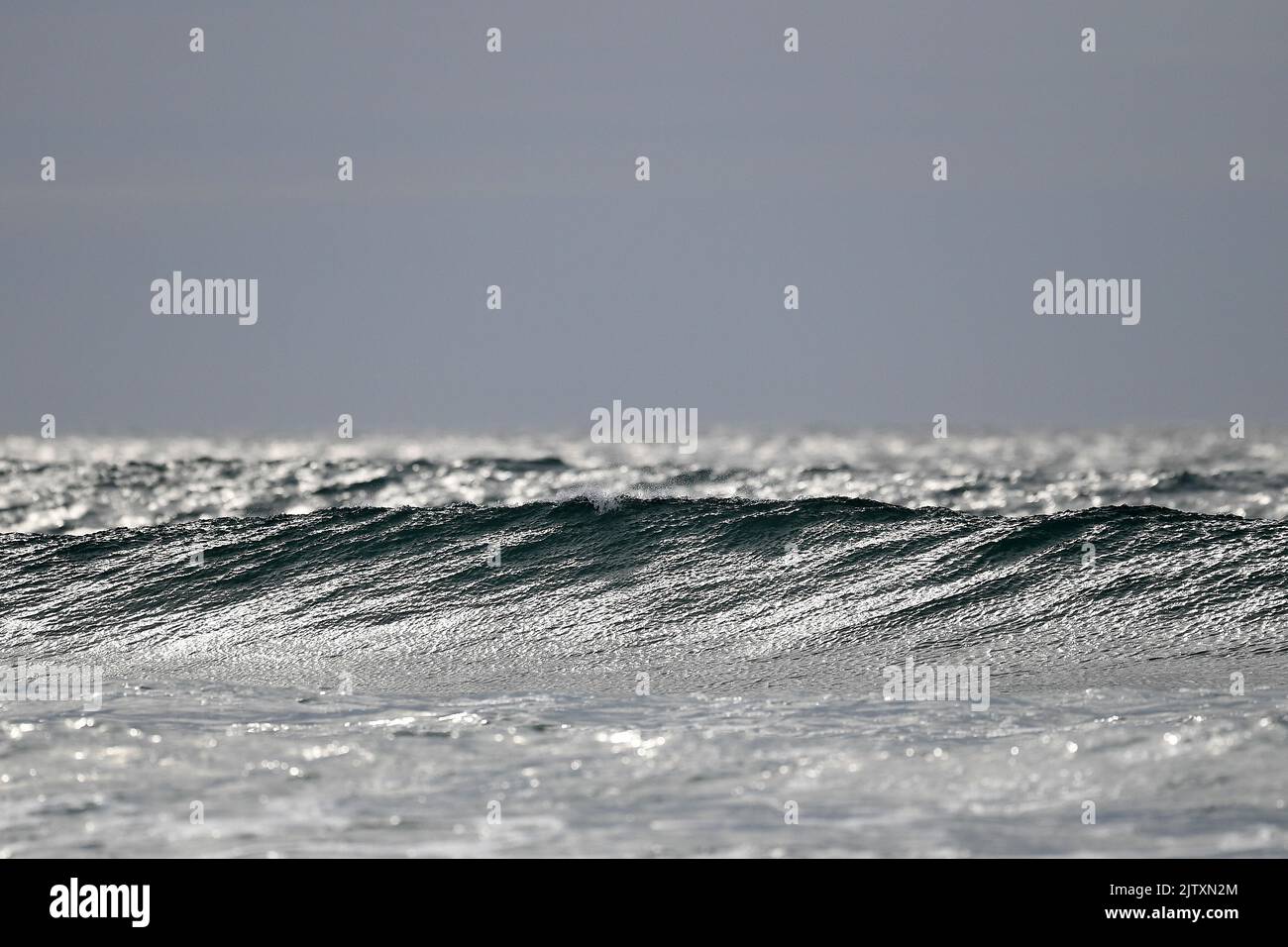 Rolling sets of waves hi-res stock photography and images - Alamy