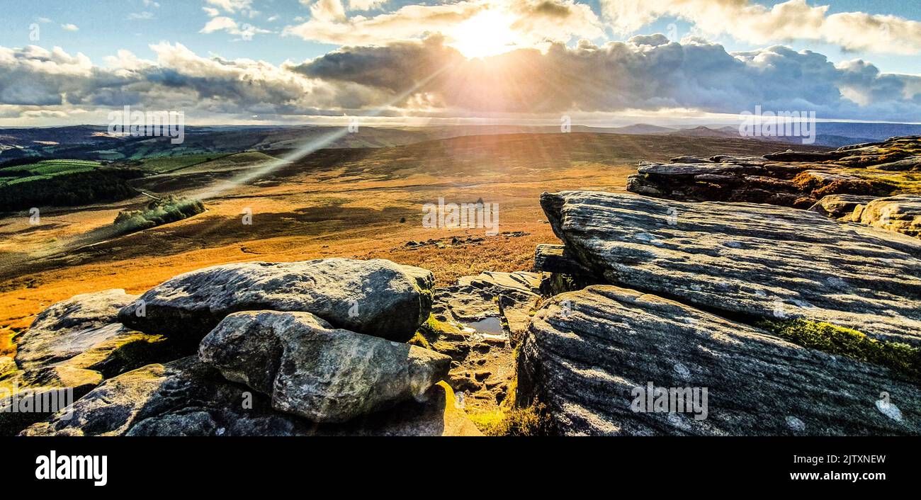 Peak district sunset hi-res stock photography and images - Alamy