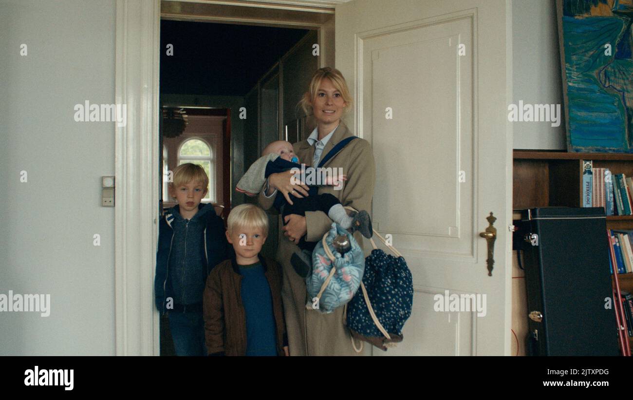 Another Round Druk Year : 2020 Denmark Director : Thomas Vinterberg ...