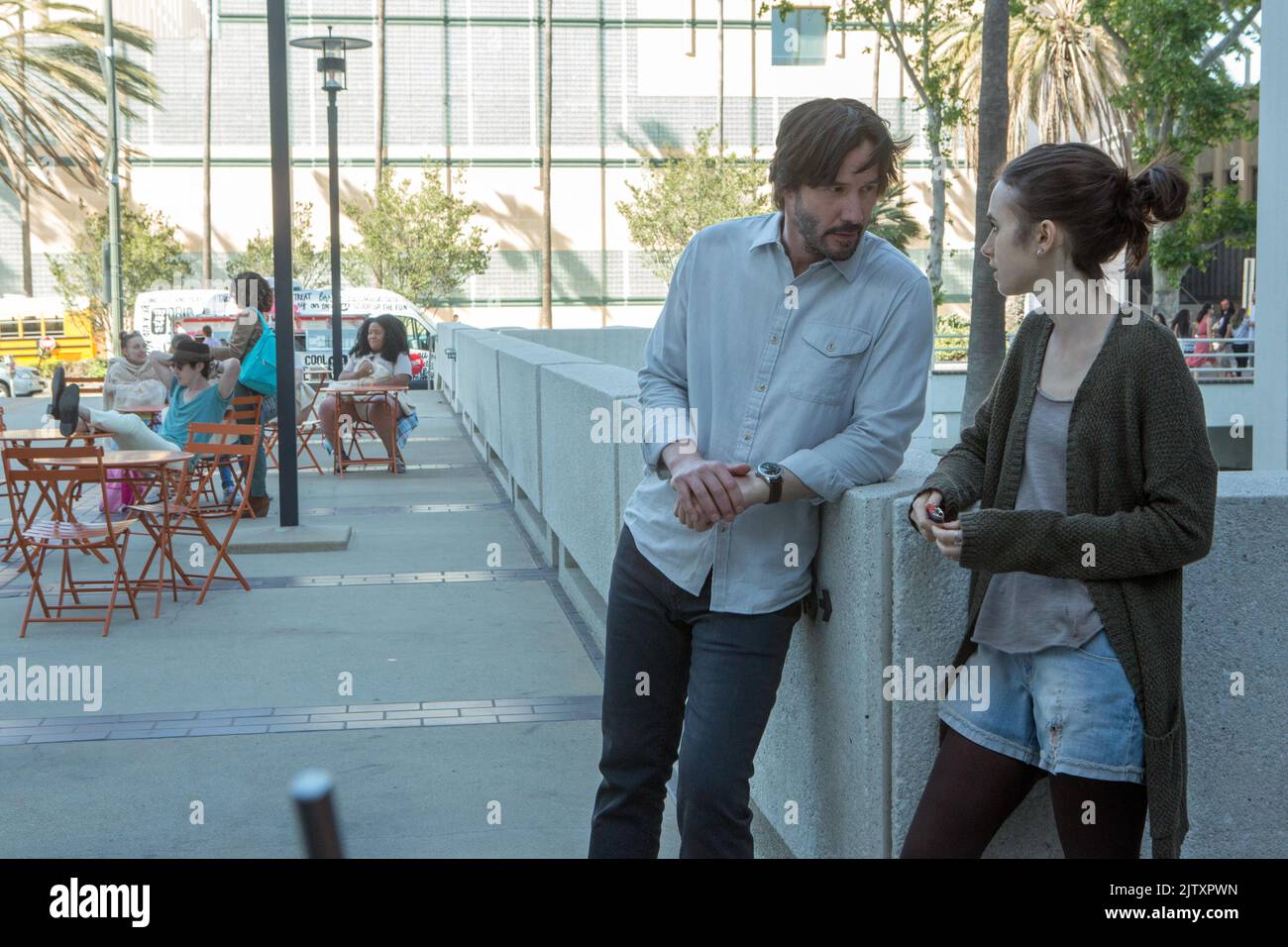 To the Bone Year : 2017 USA Director : Marti Noxon Keanu Reeves, Lily ...