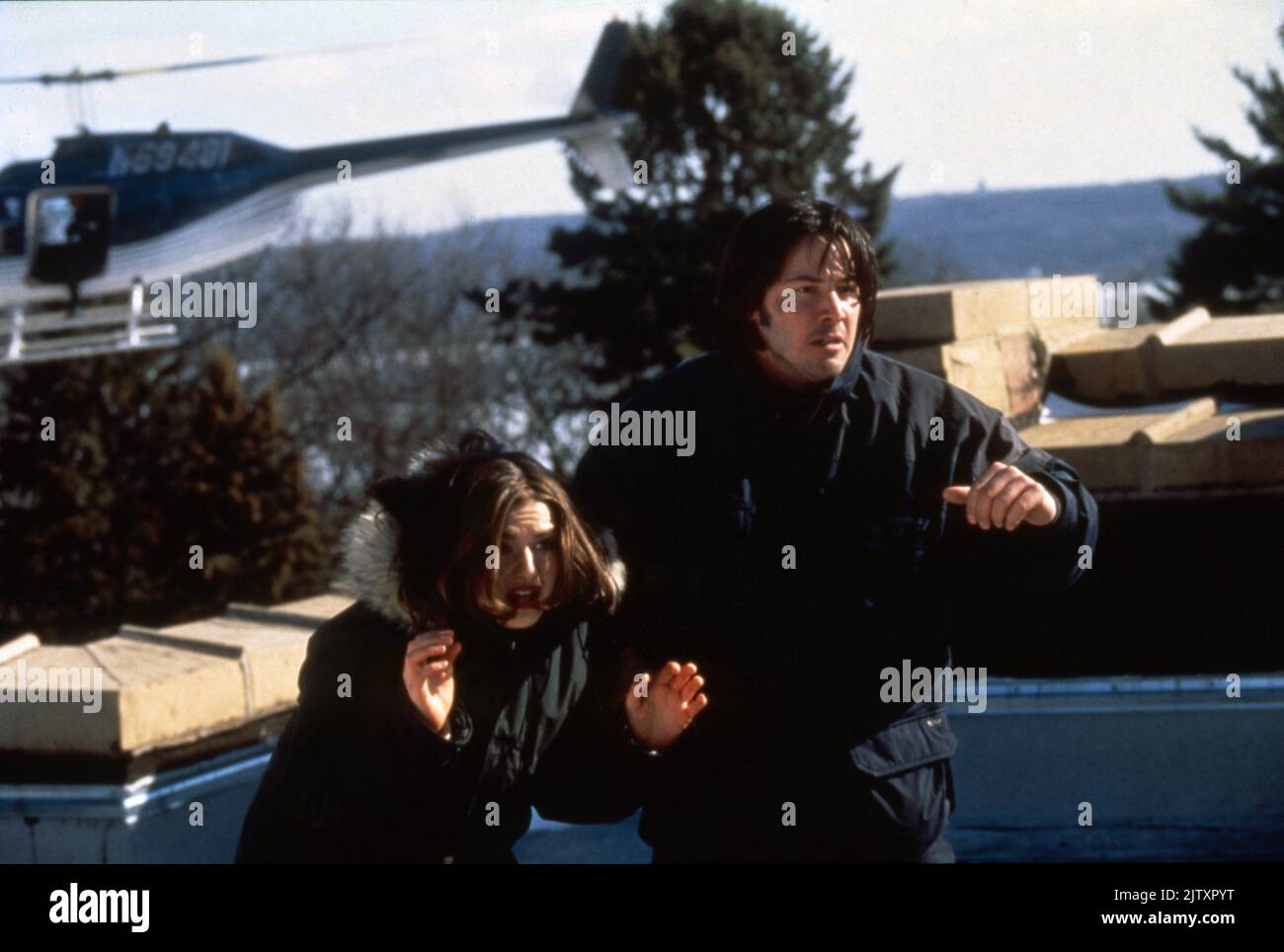 Chain Reaction Year : 1996 USA Director : Andrew Davis Rachel Weisz ...