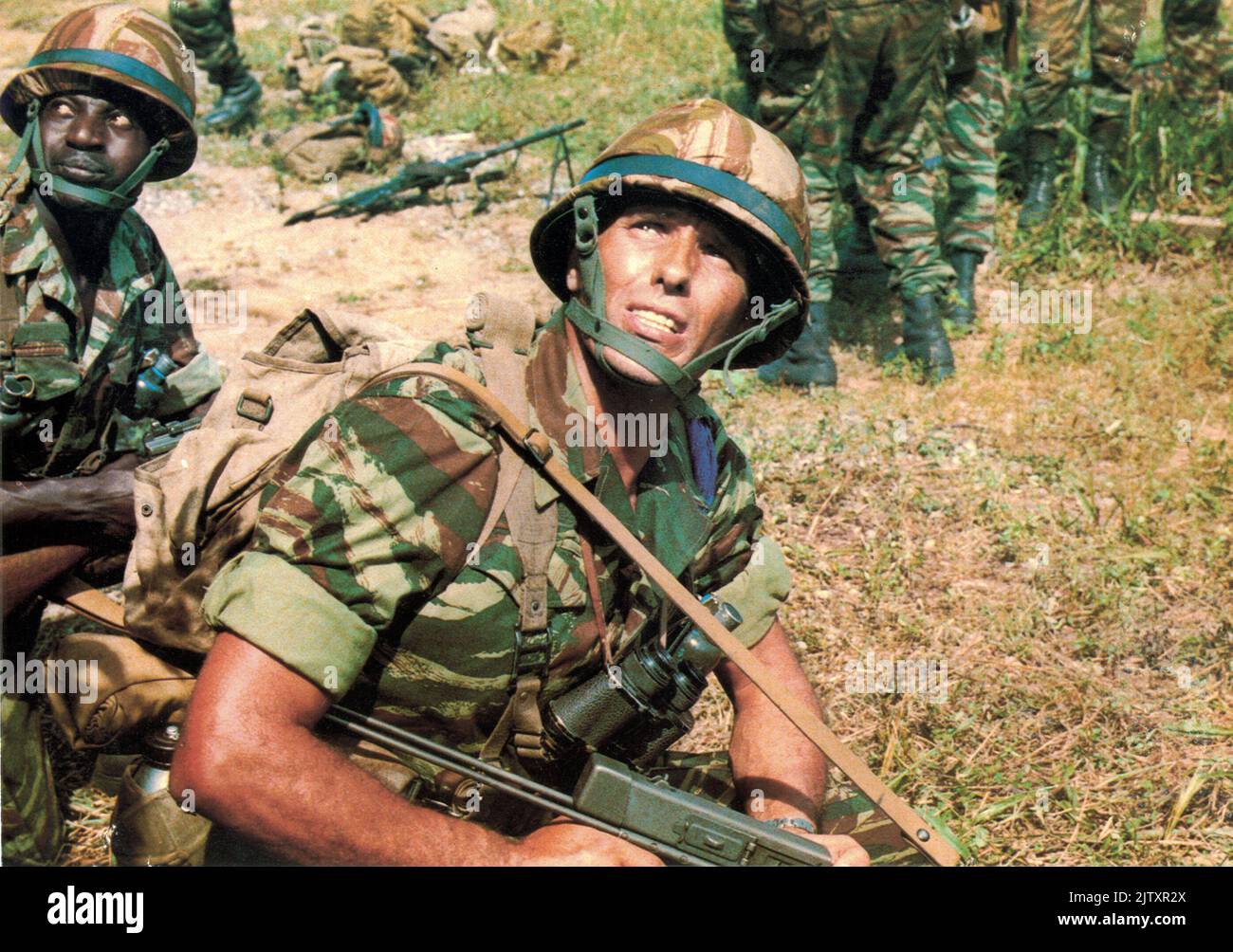 La Légion saute sur Kolwezi Operation Leopard Year: 1980 - France Director: Raoul Coutard ...