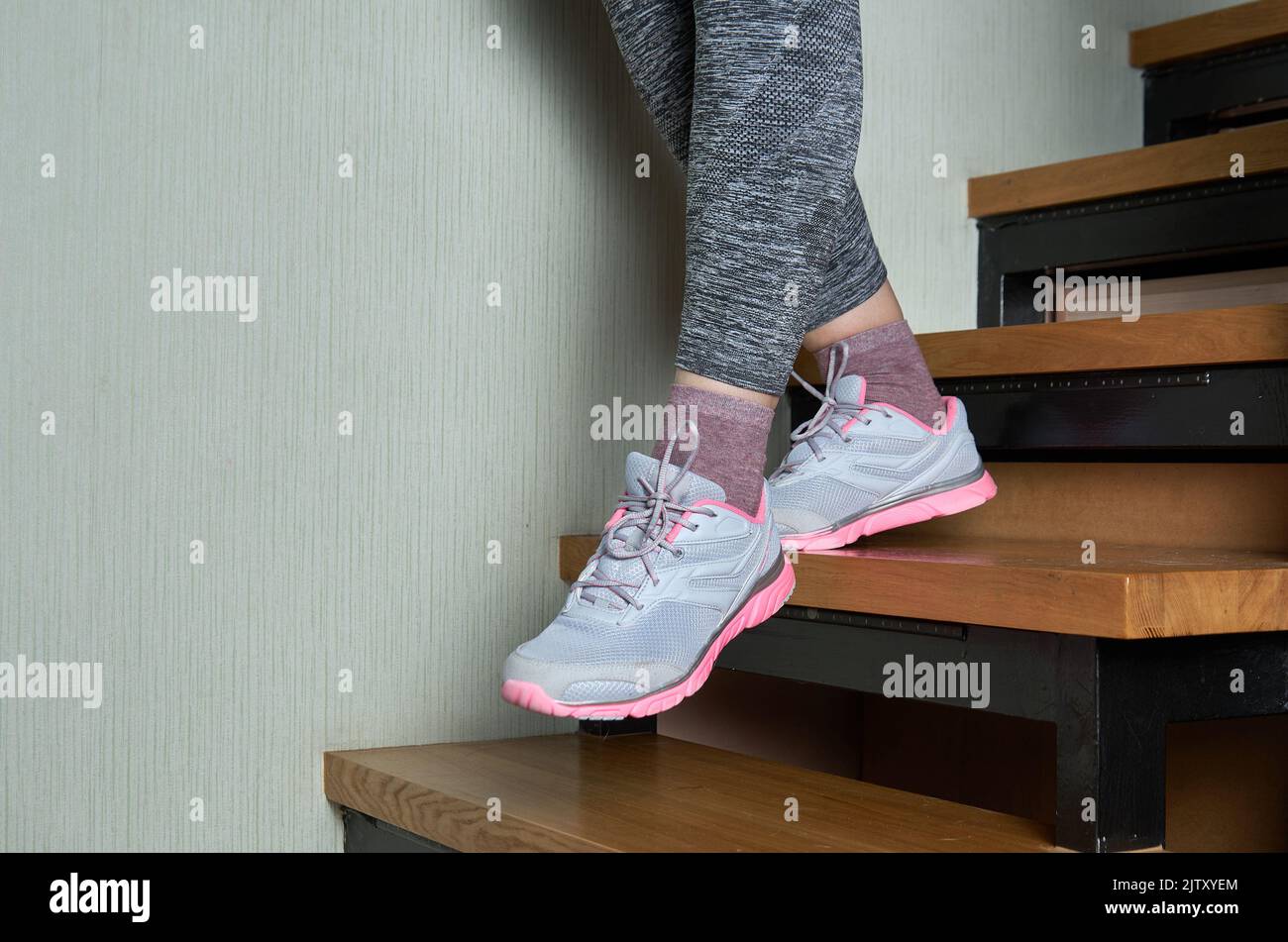 Legs in sport shoes hi-res stock photography and images - Alamy