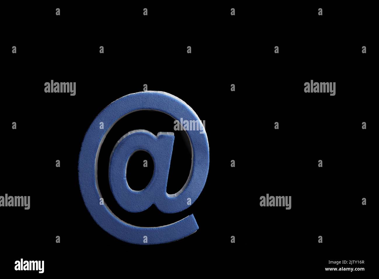 Arroba symbol hi-res stock photography and images - Alamy