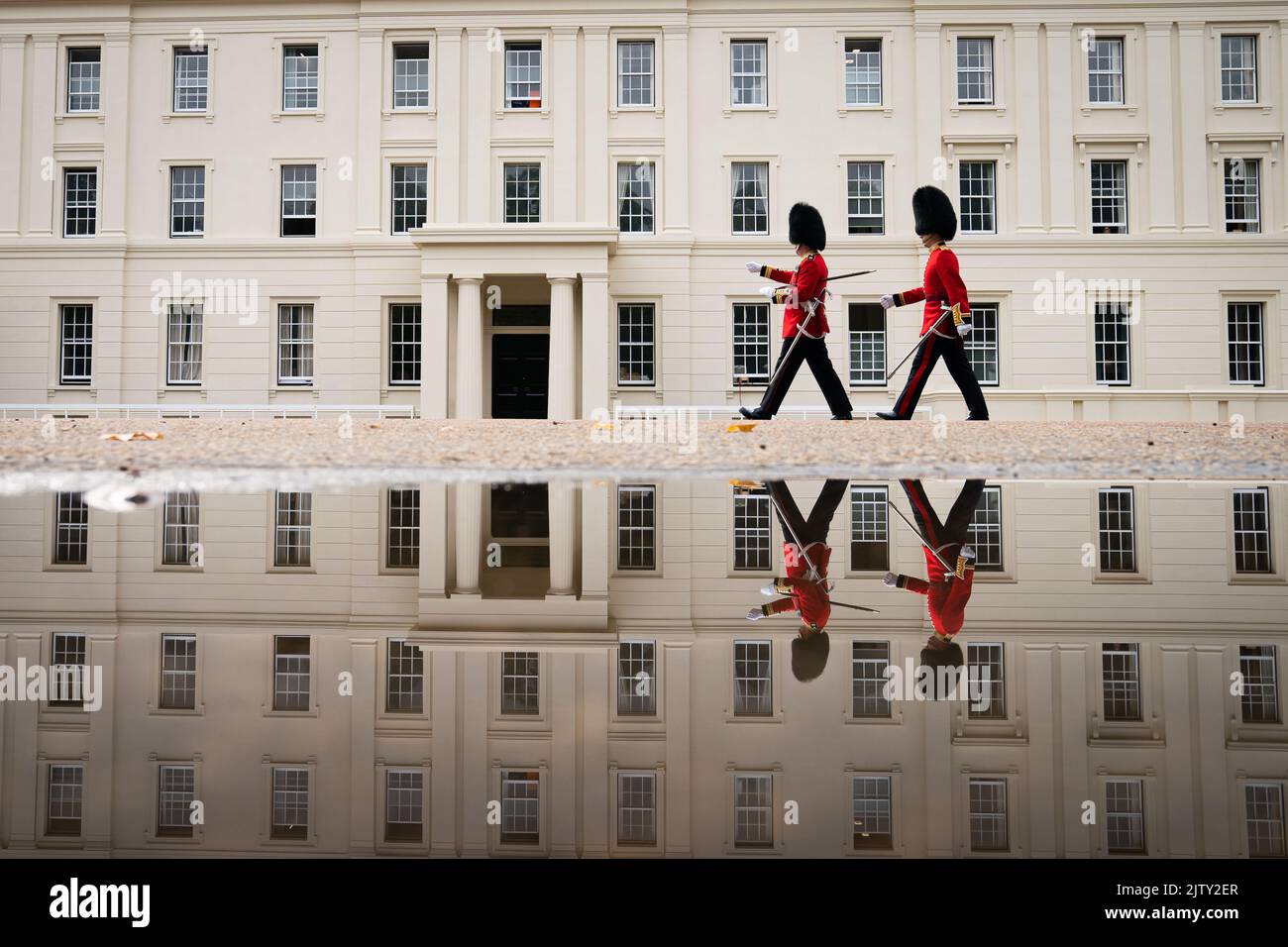 Number 12 company irish guards hi-res stock photography and images - Alamy