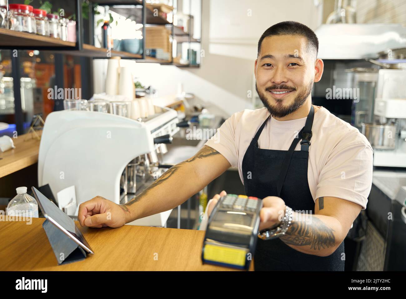 Accepting payments hi-res stock photography and images - Alamy