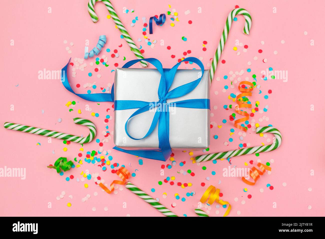 gift box with various party confetti, streamers and decoration Stock ...