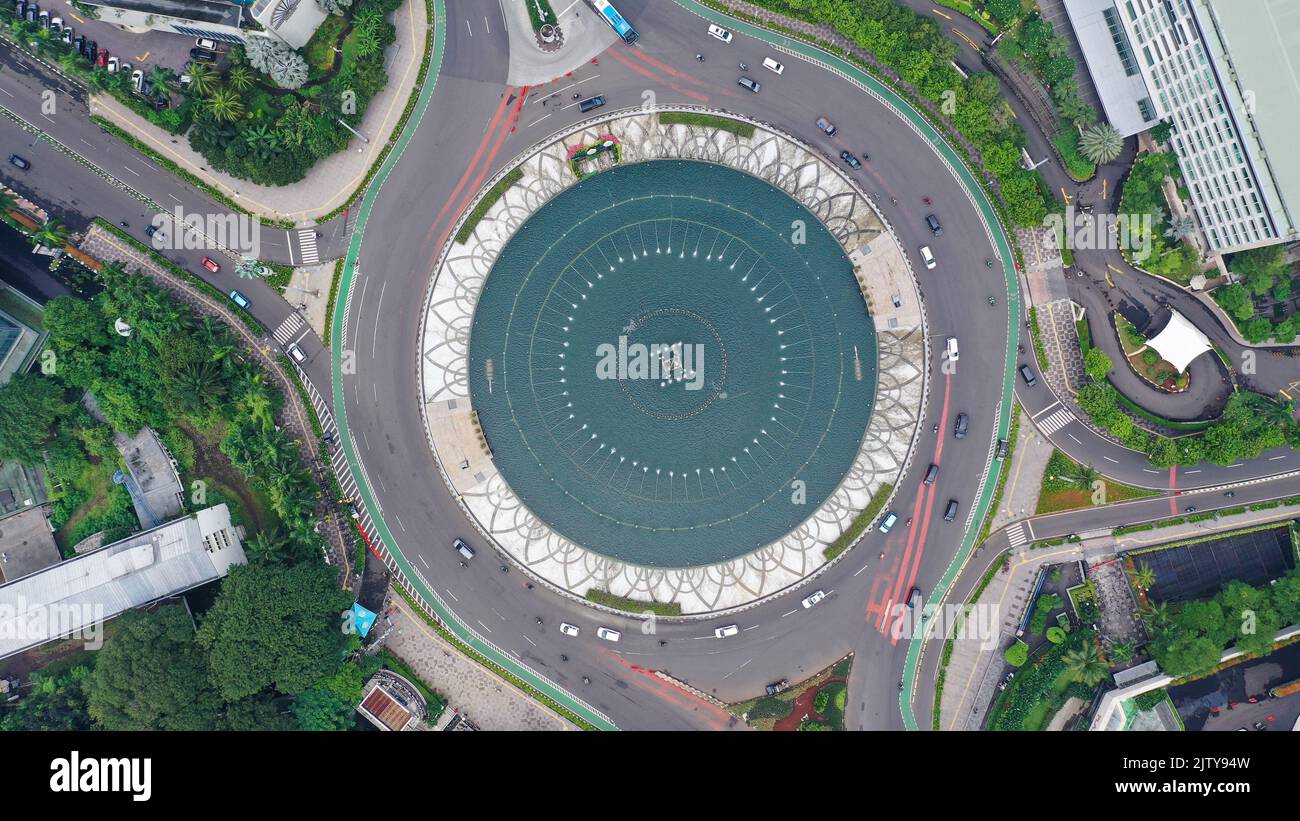 Hotel Indonesia Roundabout Bundaran HI from Above Stock Photo - Alamy