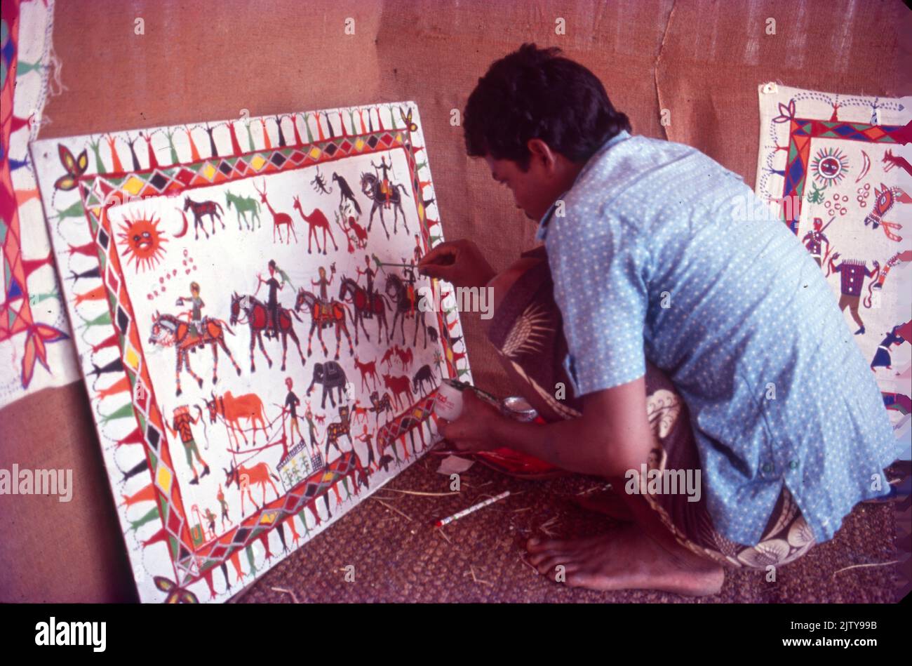 Artist Making Warli Painting Stock Photo - Alamy