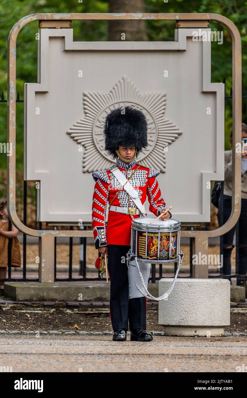 London, UK. 2nd Sep, 2022. The Irish Guards form two new Companies and ...