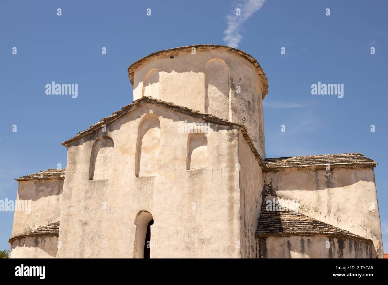Earthen pyramid mound hi-res stock photography and images - Alamy