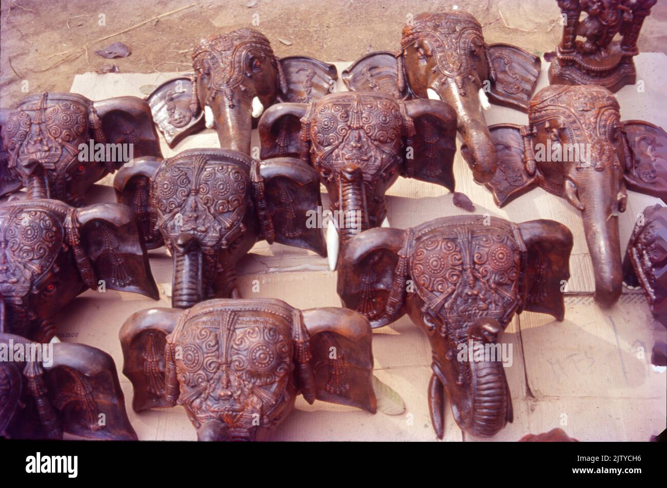 Paper mash craft hi-res stock photography and images - Alamy