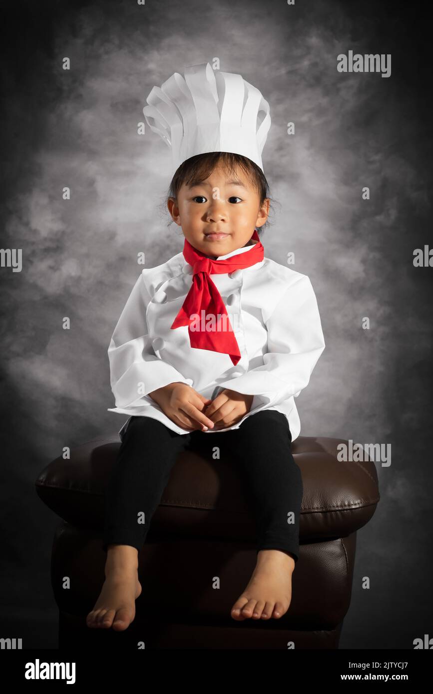 Beautiful filipino girl hi-res stock photography and images - Alamy Beautiful filipino girl hi-res stock photography and images - Alamy