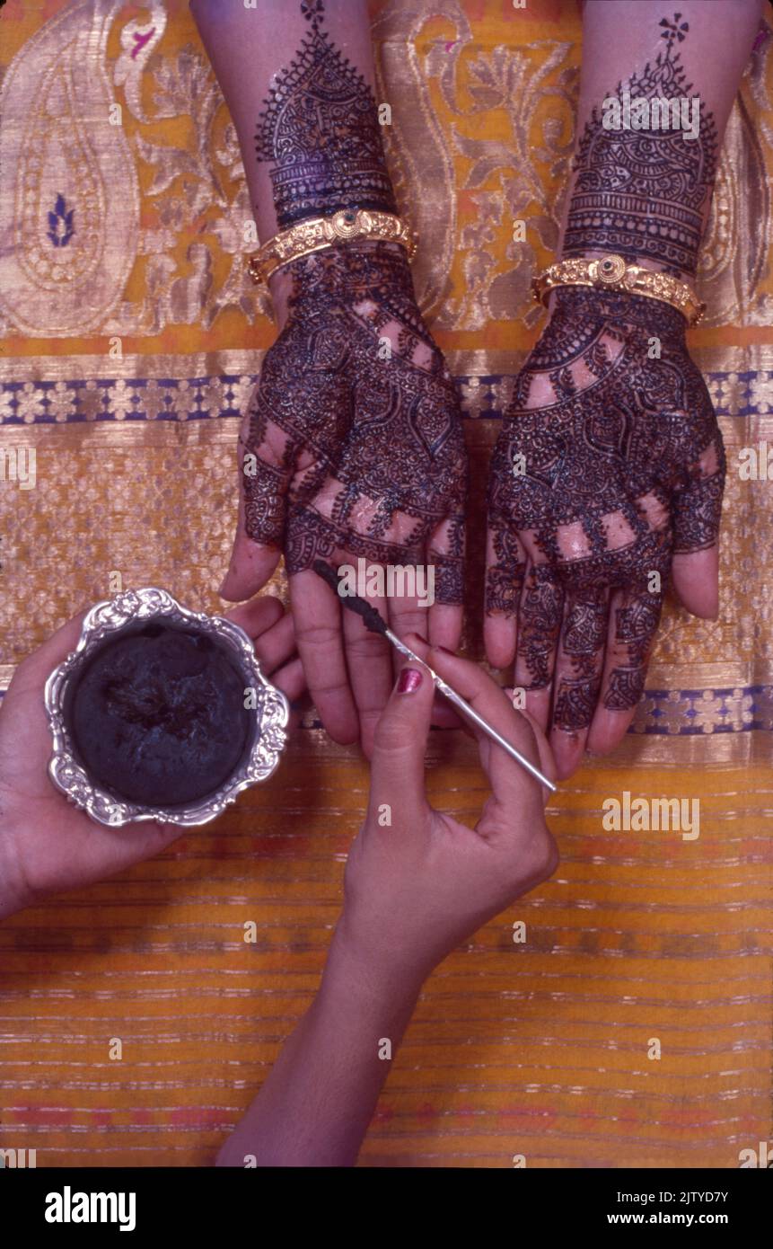 Hanna application hi-res stock photography and images - Alamy