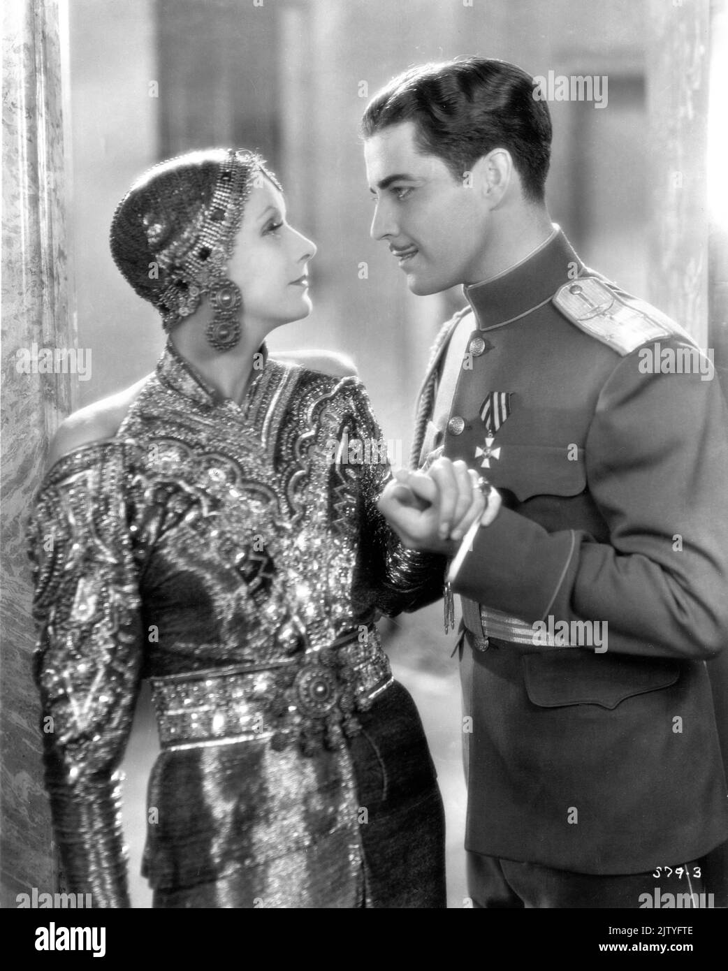 GRETA GARBO and RAMON NOVARRO in MATA HARI 1931 director GEORGE ...