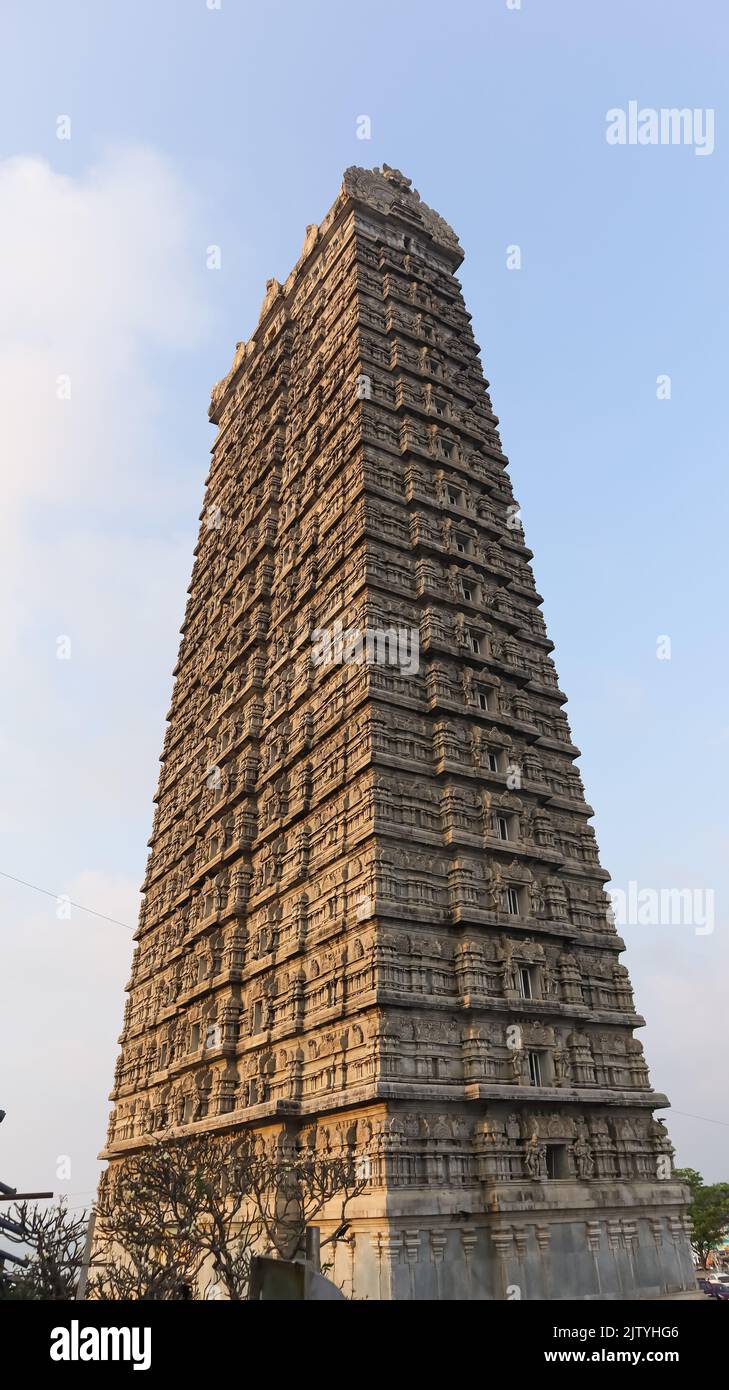 Shiva statue murudeshwar temple india hi-res stock photography and ...