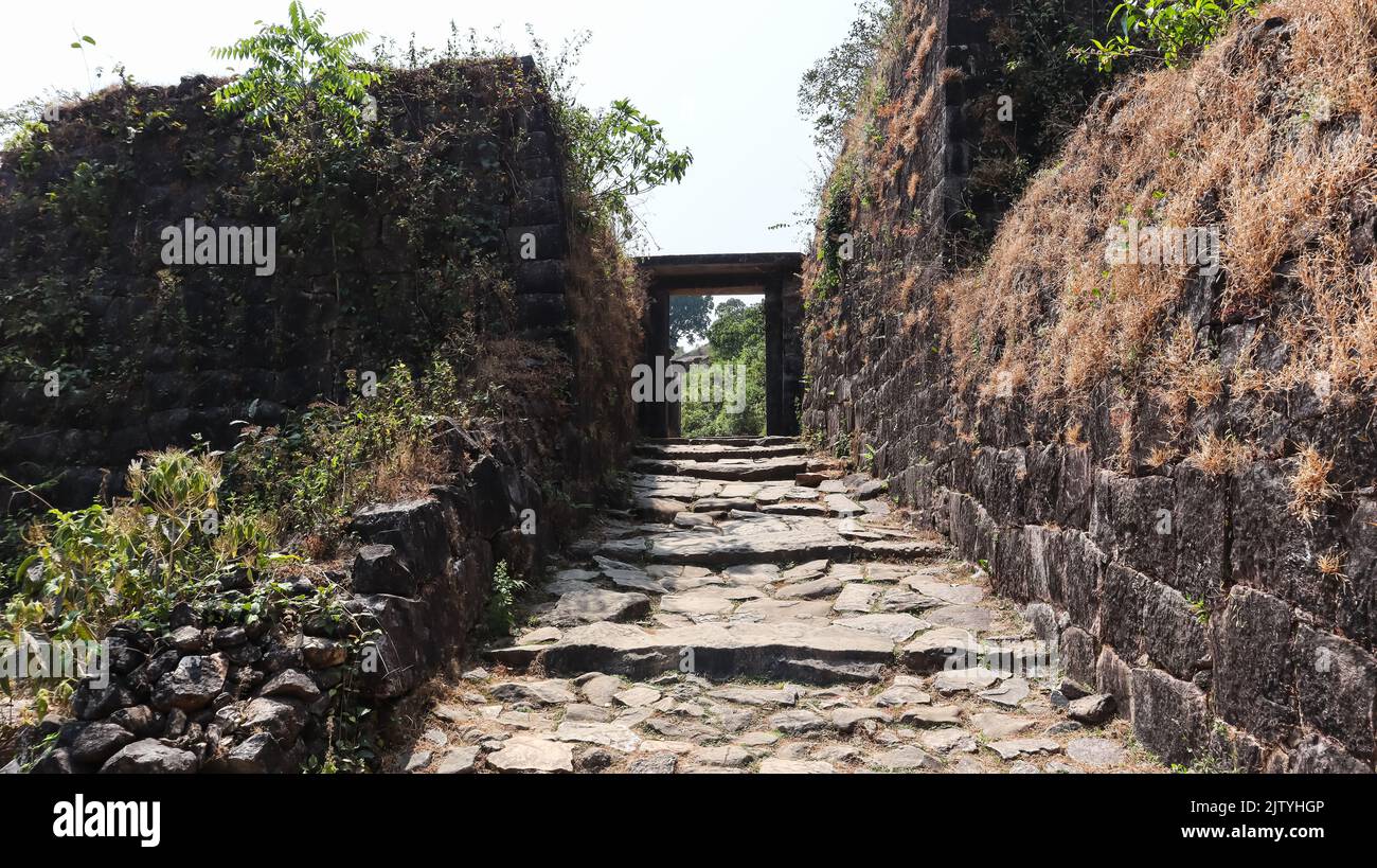 Ruined Fort Kavaledurga, Fallen Walls of Fort, Tirthahalli, Shimoga ...