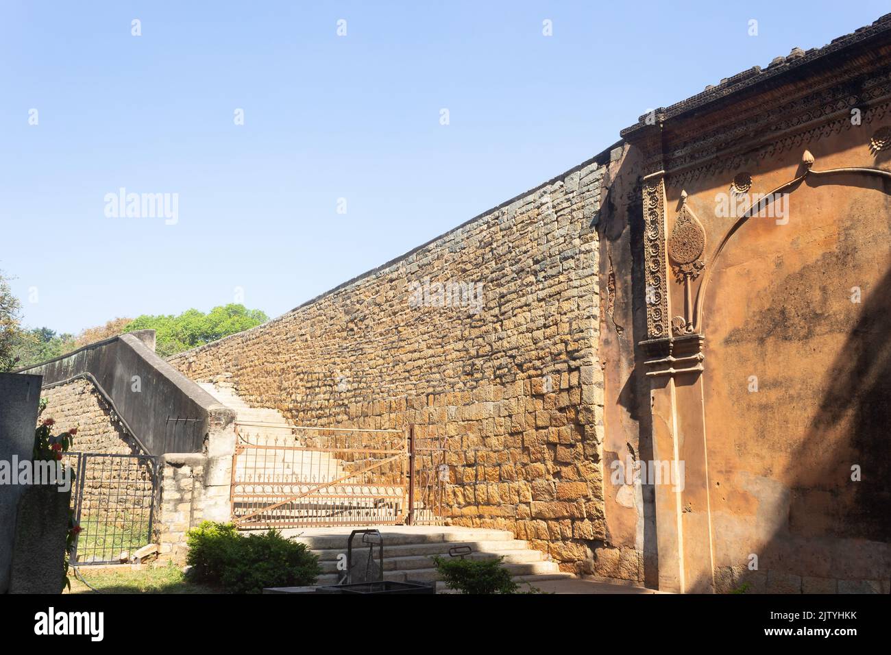 The Fortress of Bangalore Fort, Build in 16th Century by Kempe Gowda I ...