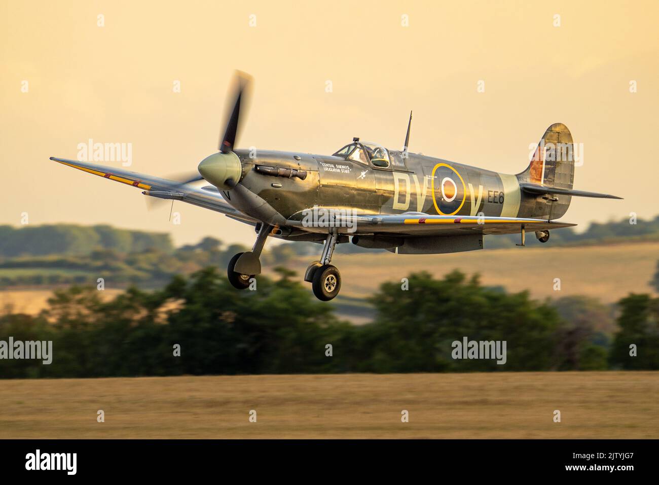 Supermarine spitfire mk vc hi-res stock photography and images - Alamy