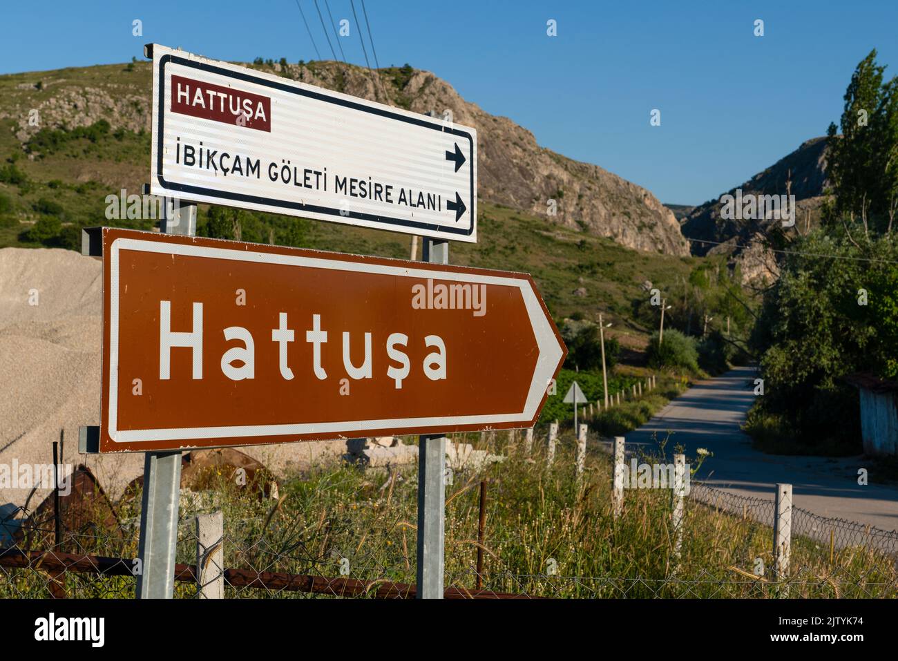 Corum, Turkey - July 6 2022: Touristic brown road sign of Hattusa Stock ...