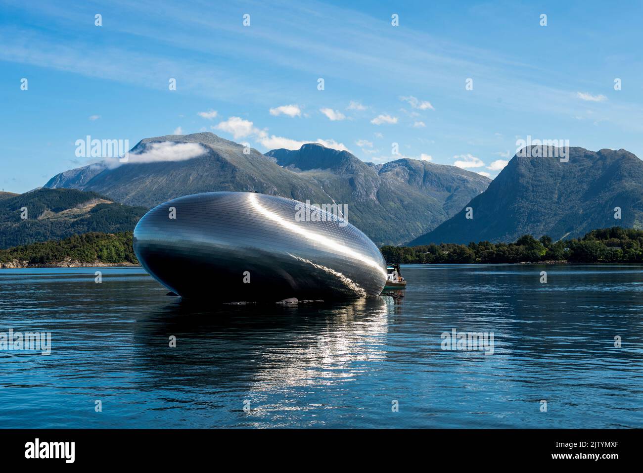 Rosendal in Hardanger 20220902.Unveiling of Salmon Eye in the ...