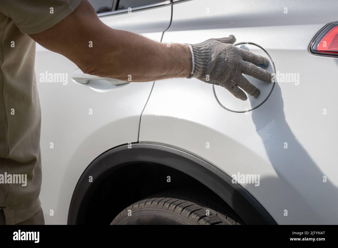 Tank hatch hi-res stock photography and images - Alamy