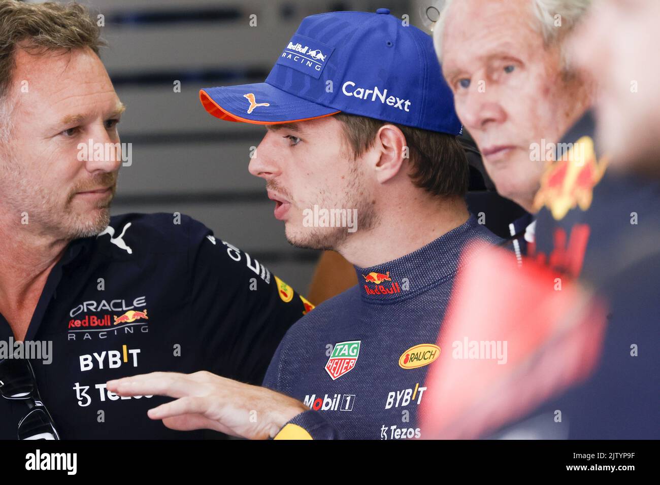 Zandvoort, Netherlands. 02nd Sep, 2022. ZANDVOORT - Max Verstappen (Red Bull Racing) talks in ...