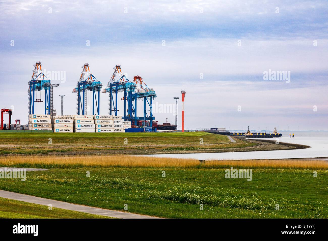 Maritime terminals hi-res stock photography and images - Alamy