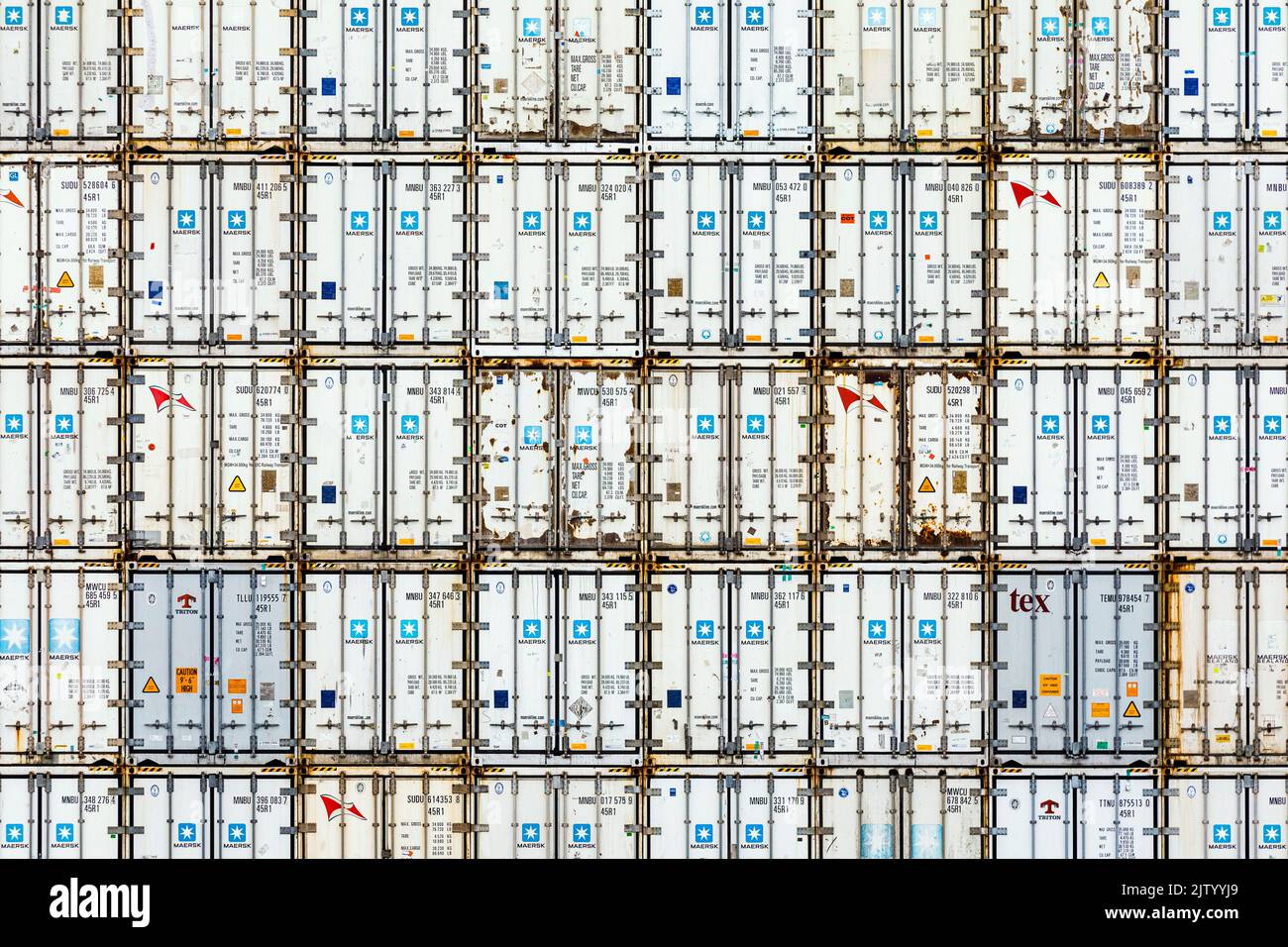 Containers of the shipping company Maersk Stock Photo - Alamy