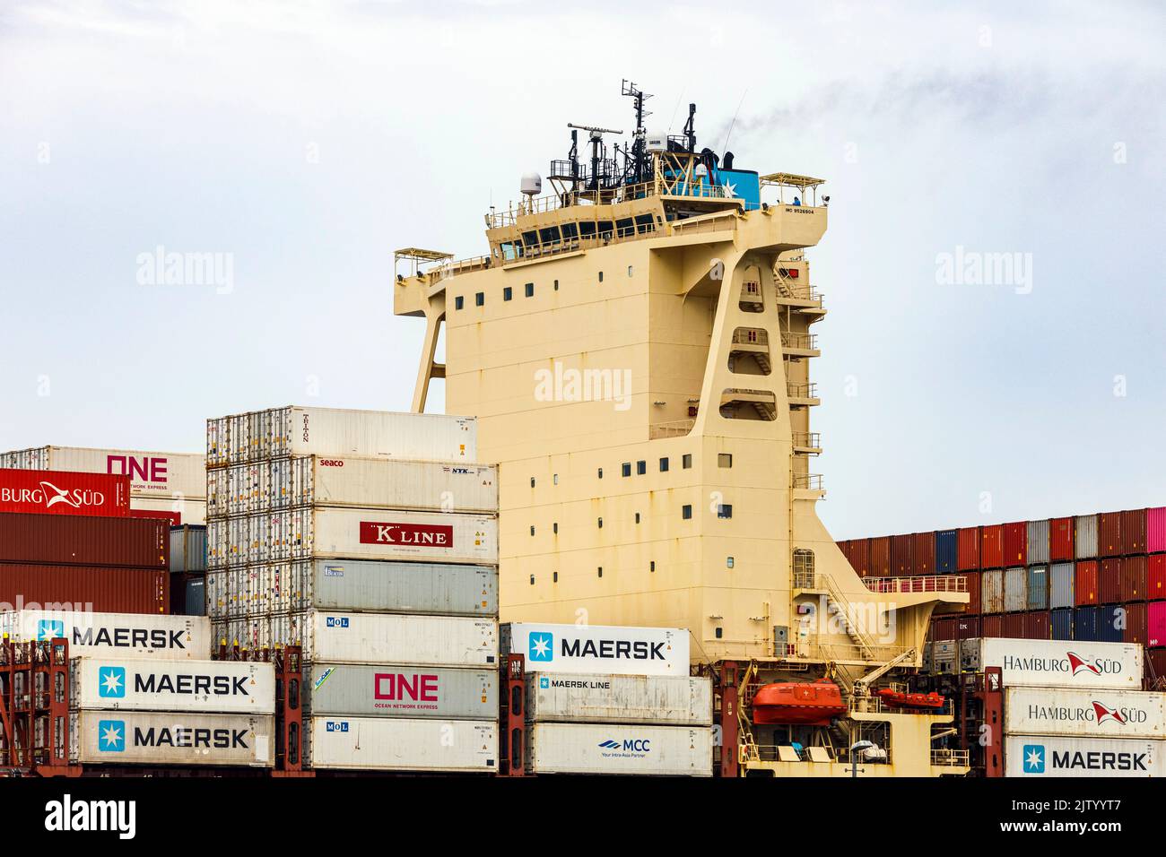 Container ship Maersk Luz in the overseas port of Bremerhaven Stock ...