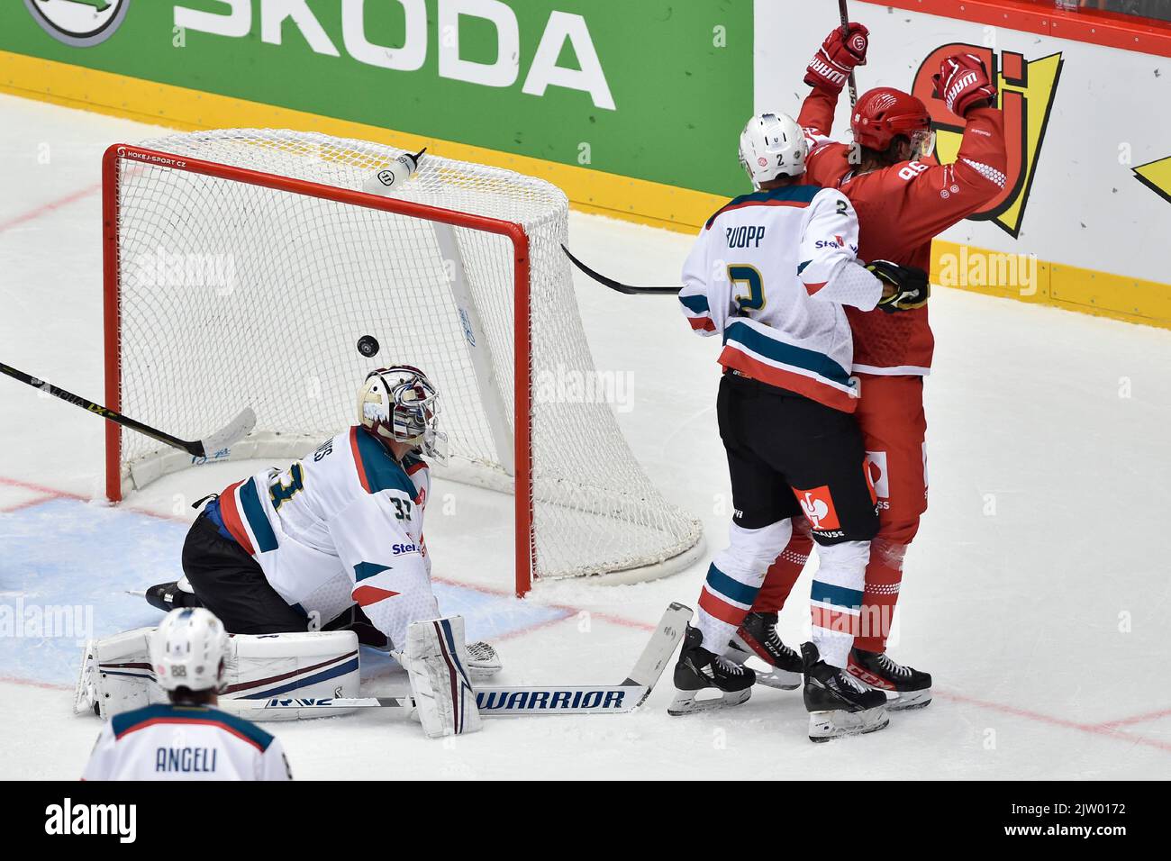 Daniel jones giants 2022 hi-res stock photography and images - Alamy