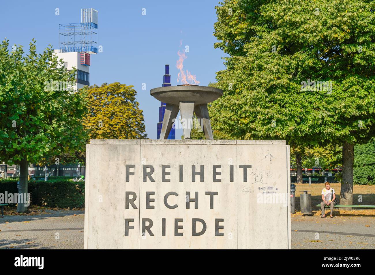 Denkmal gegen vertreibung hi-res stock photography and images - Alamy
