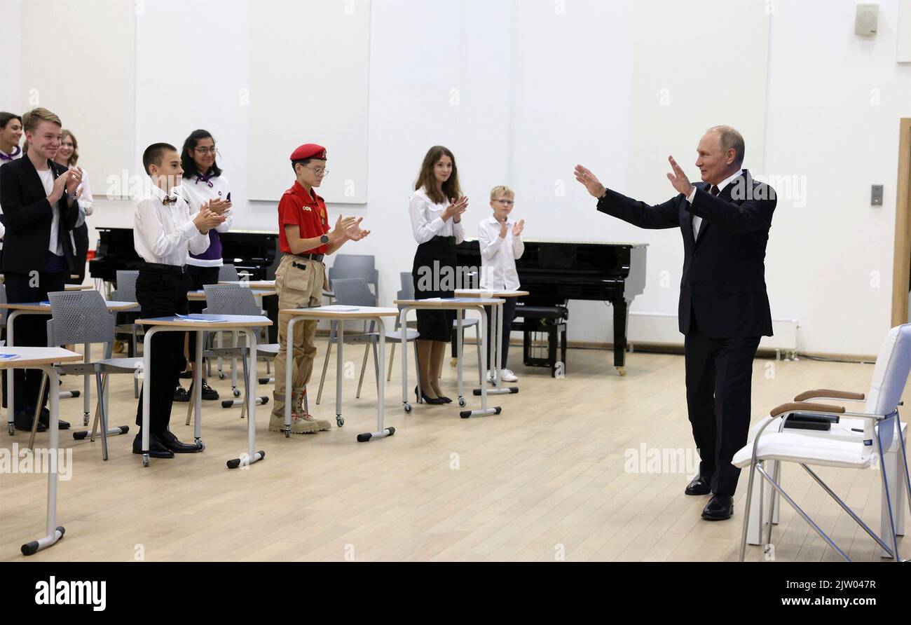 Kaliningrad, Russia. 01st Sep, 2022. Russian President Vladimir Putin, greets student before an ...