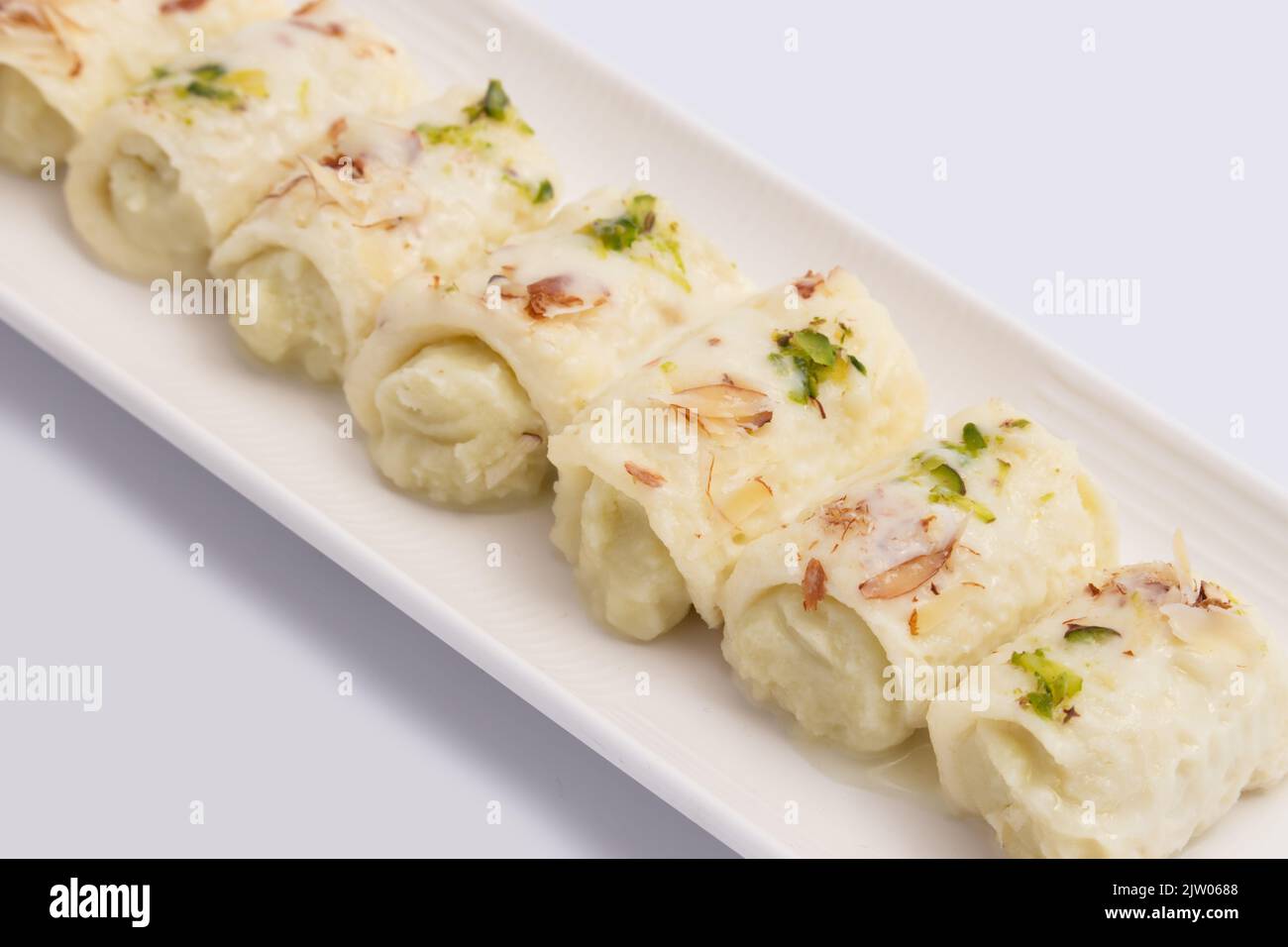 Rabri doodh hi-res stock photography and images - Alamy