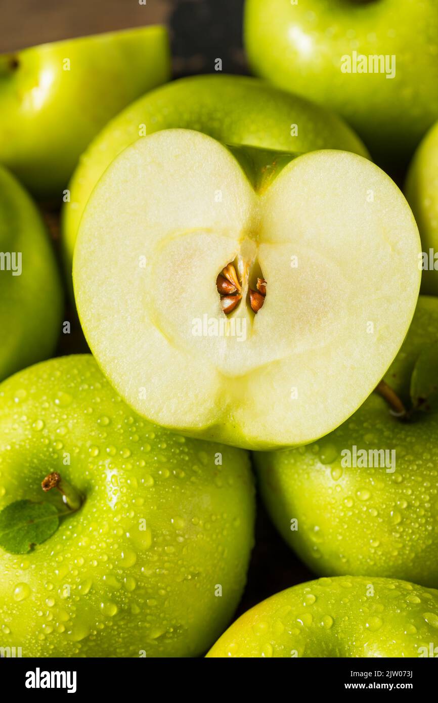 Types Of Green Apples