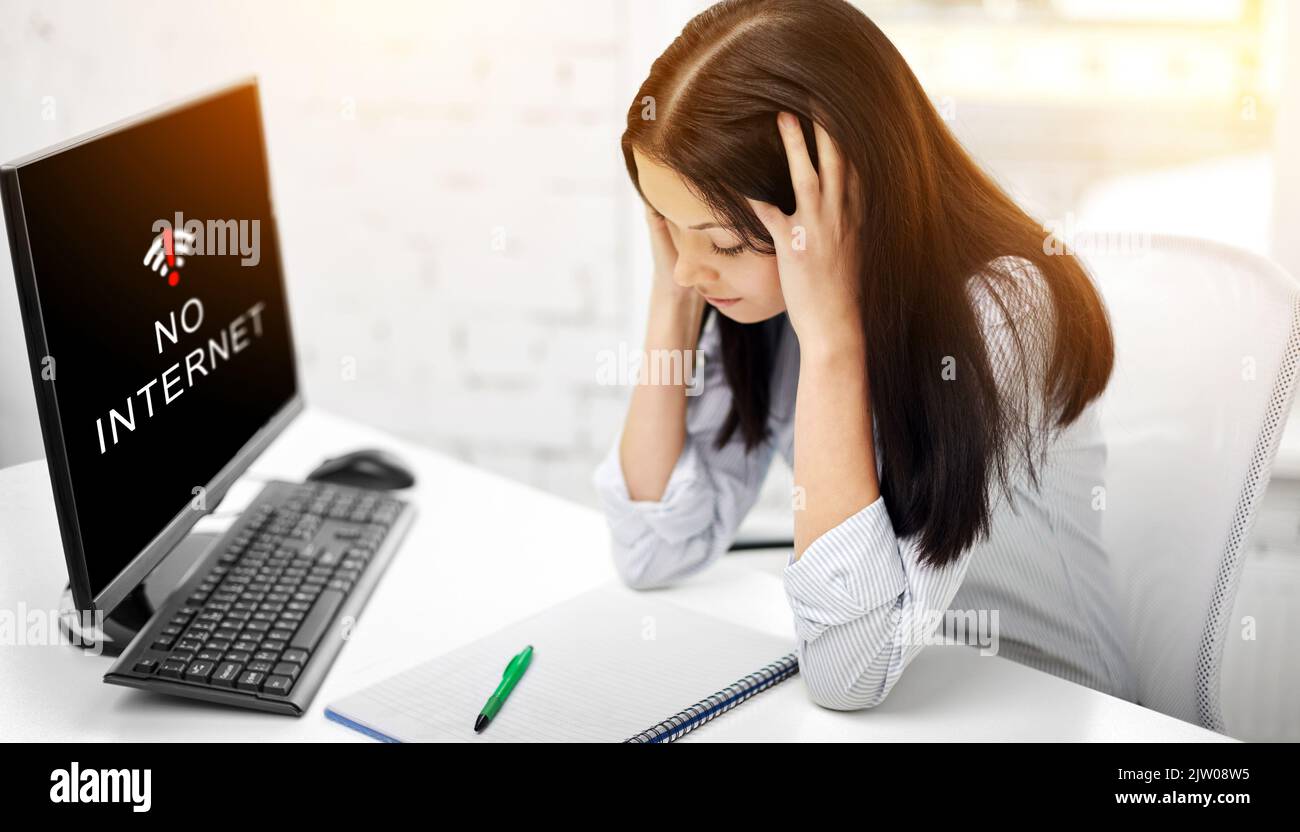 stressed woman having no internet on computer Stock Photo - Alamy