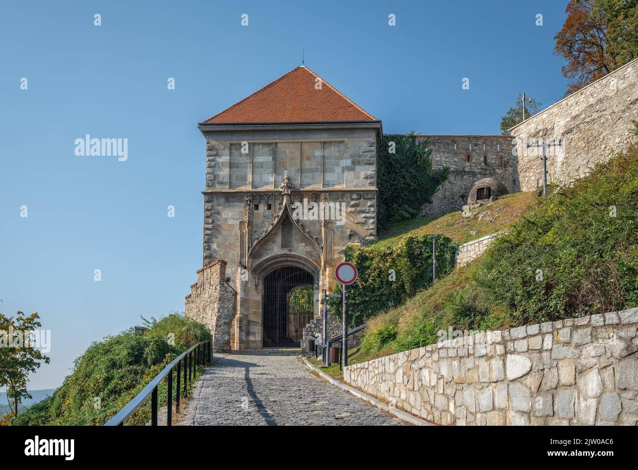Bratislava castle hi-res stock photography and images - Alamy