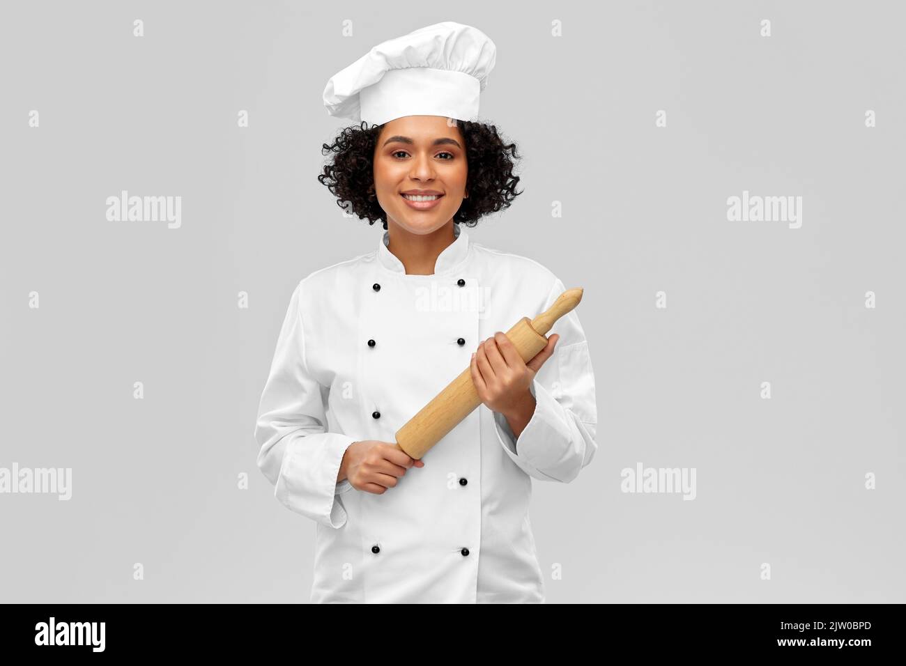 Female baker african american hi-res stock photography and images - Alamy