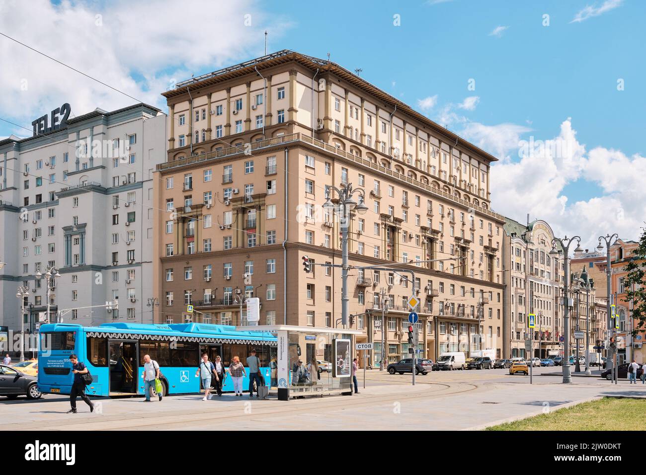 1-ya Tverskaya-Yamskaya Street, view of a public transport stop and a ...