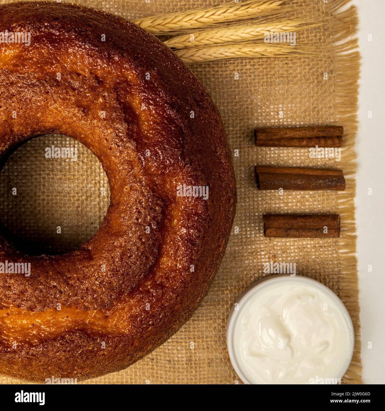 Natural yogurt cake with cinnamon Stock Photo - Alamy