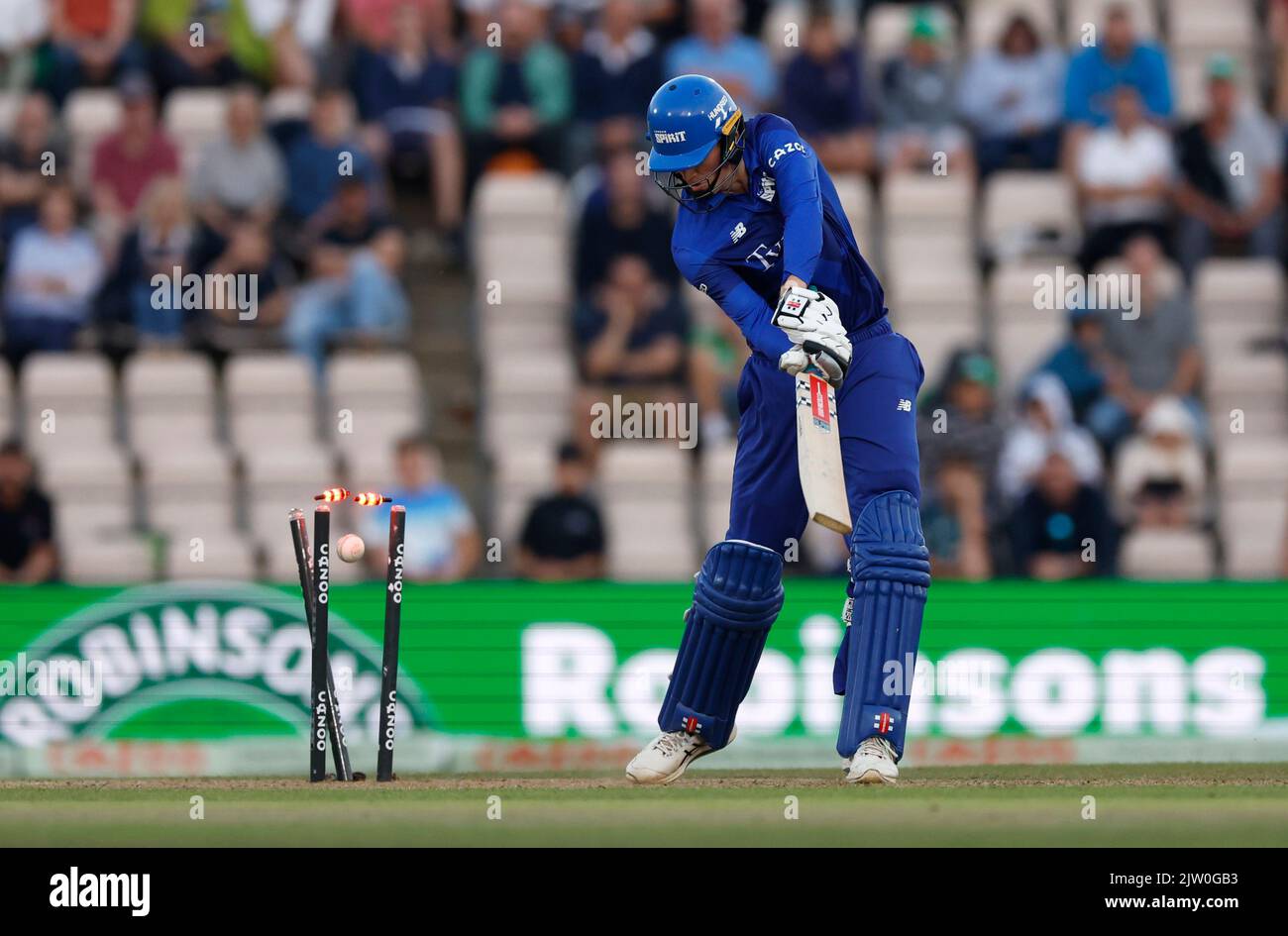 Zak crawley london spirit hi-res stock photography and images - Alamy