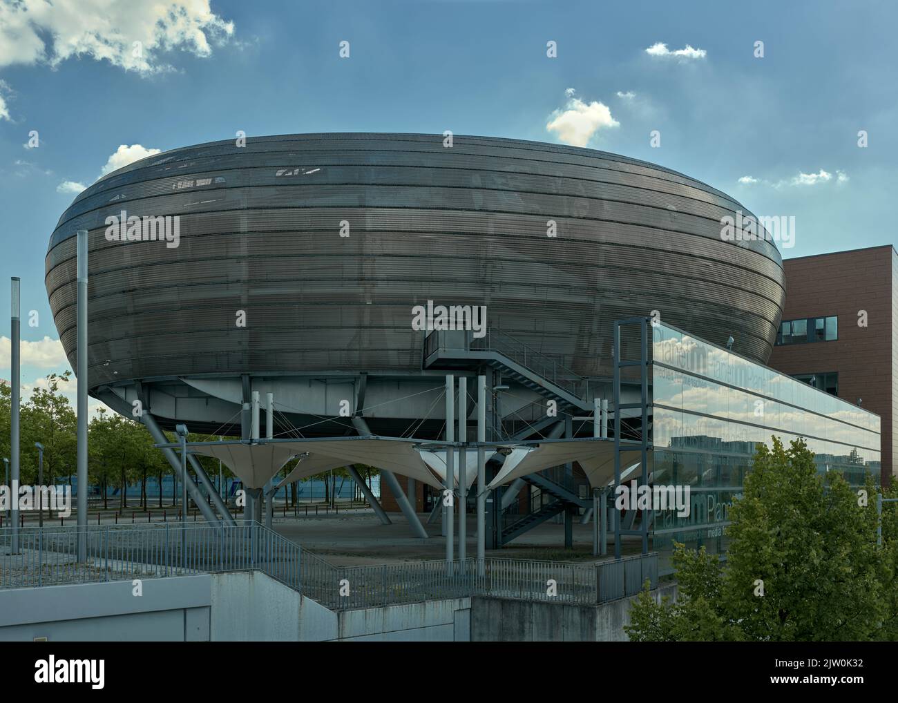 HQ Panorama - The "Planet M" (Expo 2000) pavilion at the south entrance ...